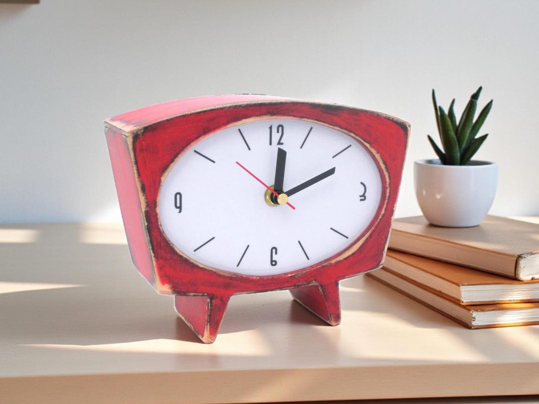 Red Wooden Desk Clock: Quiet Mechanism, Vintage 60s Style Mantel Ruby ...