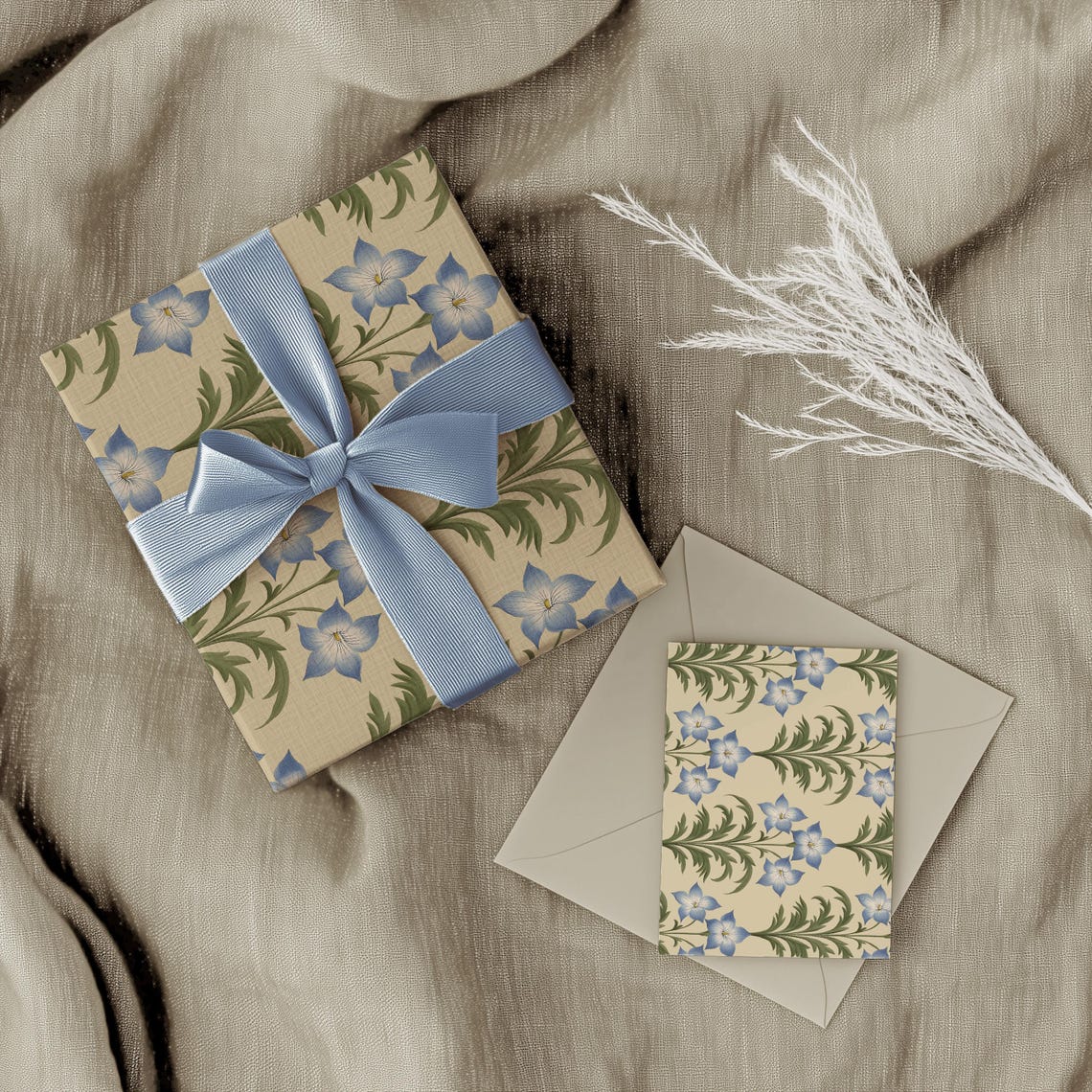 Bluebell Vintage Floral Pattern – Seamless Botanical Digital Paper ...