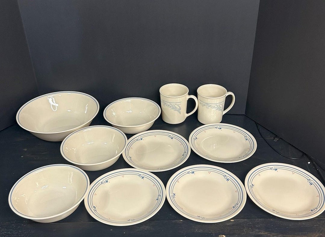 Corelle Vintage 11 Piece Lot. 3 Different Patterns. Vintage Corningware ...