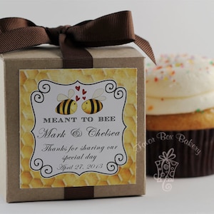 Bee Gift - 60+ Gift Ideas for 2024