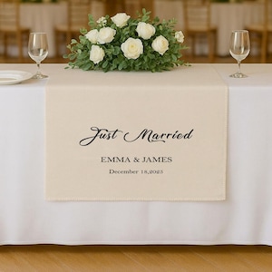Custom Wedding Table Runner, Personalized Linen Wedding Sign ...
