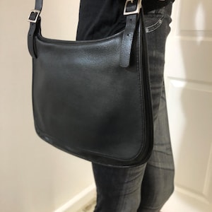 Vintage Coach Black Leather Slim Buckle Crossbody Hippie Flap Bag Style ...