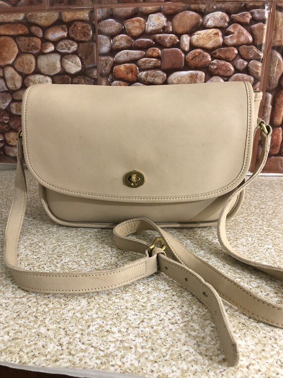 Vintage coach 9790 ivory - Gem