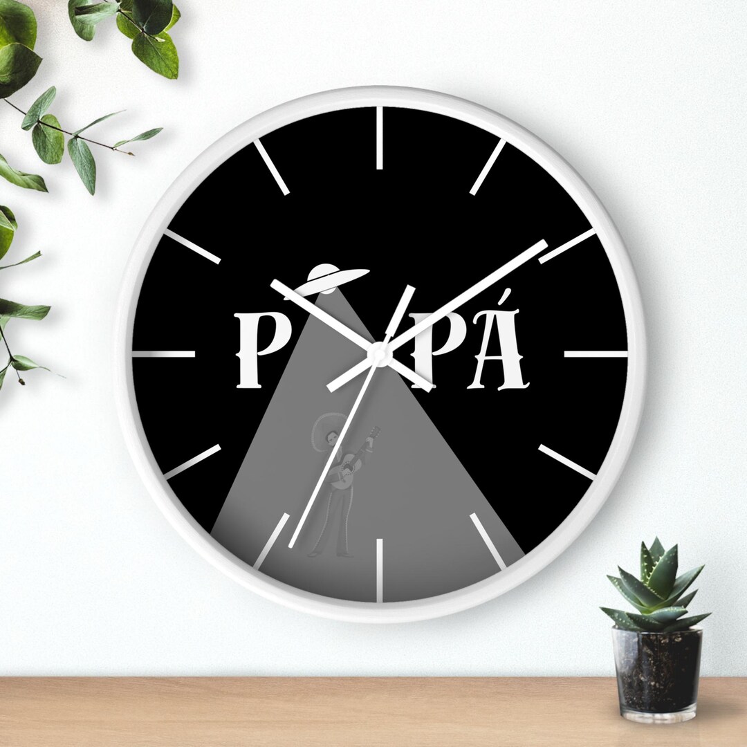 Funny "papÁ" UFO Wall Clock – Latin Dad Gift, Reloj De Pared Divertido ...