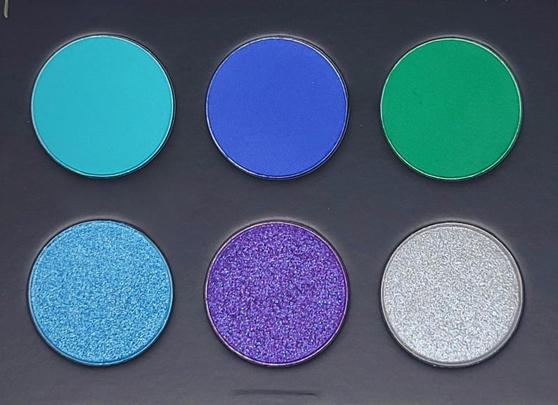 Demon Slayer Giyu Tomioka Water Breathing Eyeshadow Palette - Etsy
