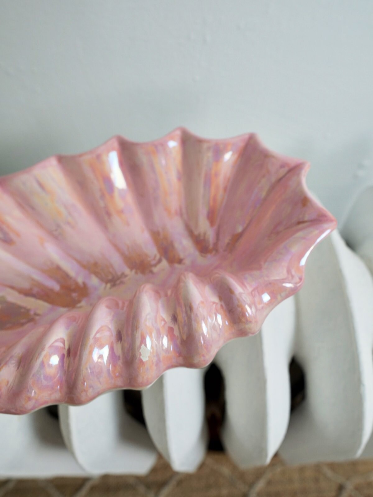 Vintage 60's Iridescent Pink Ceramic Scalloped Shell Large Trinket ...