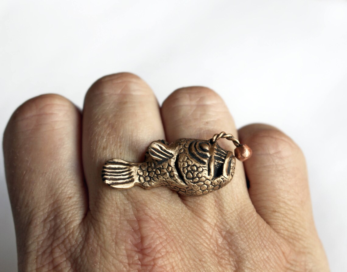 Angler Fish Knuckle Duster Ring - Etsy