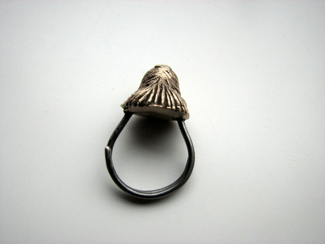 Labradoodle Dog Head Ring - Etsy