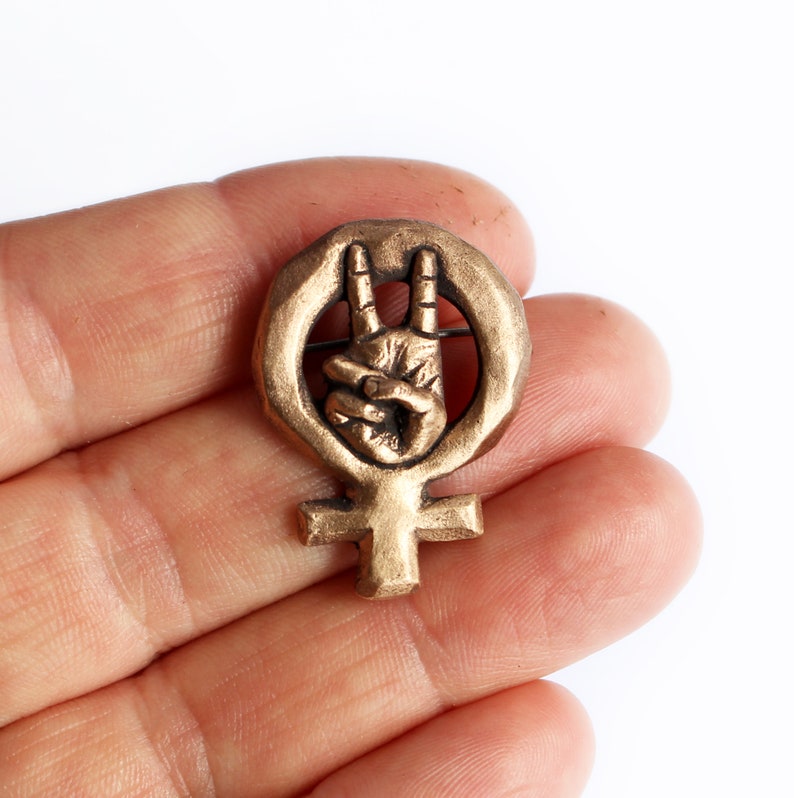 Victorious Women Feminist Symbol Brooch Pin - Etsy