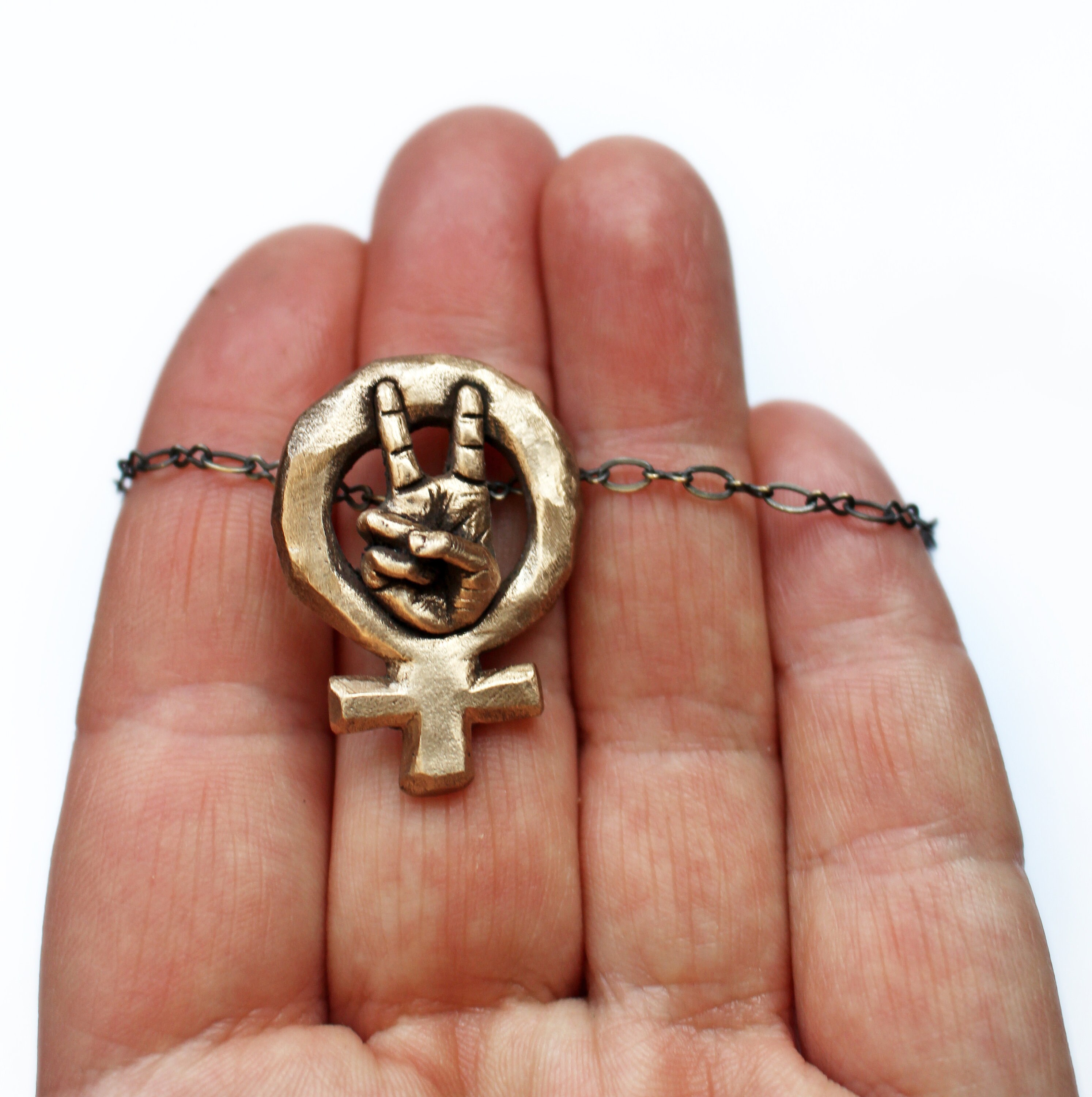 Victorious Women, Feminist Symbol Necklace - Etsy