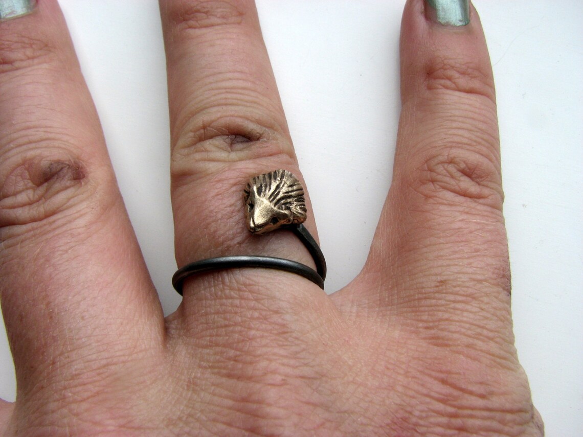 Hedgehog Knuckle Ring - Etsy