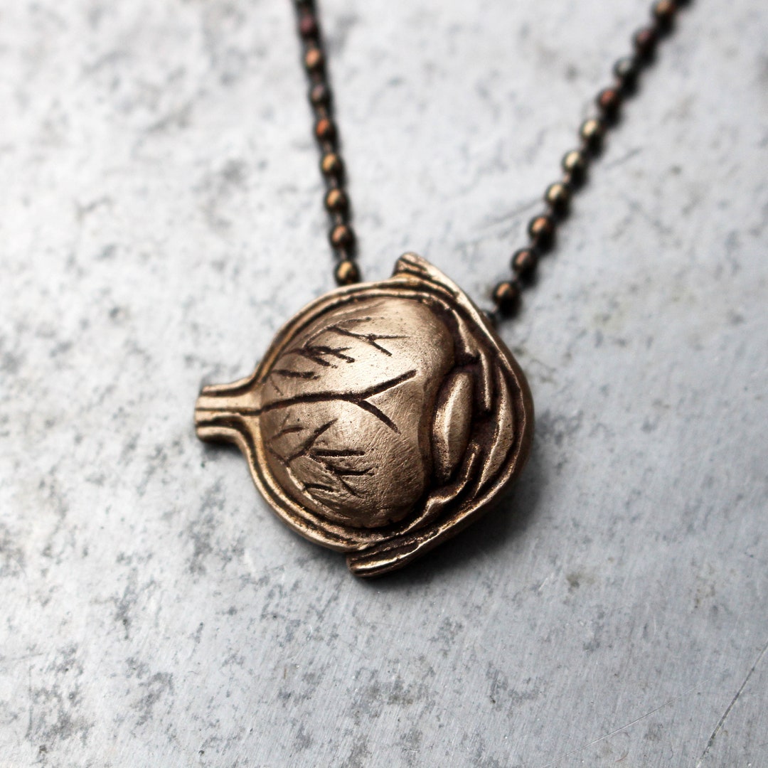 Anatomical Eyeball Necklace, Cross Section Eye Medical Jewelry - Etsy