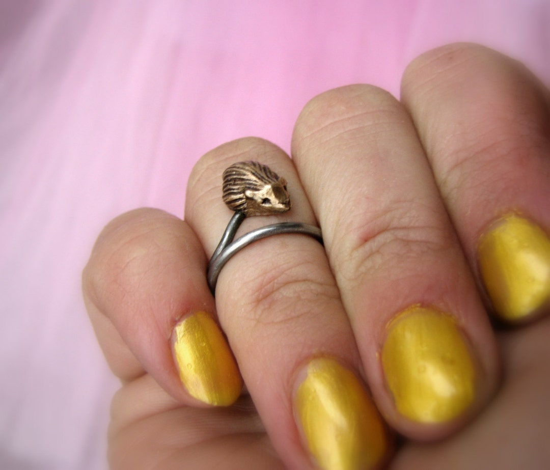 Hedgehog Knuckle Ring - Etsy