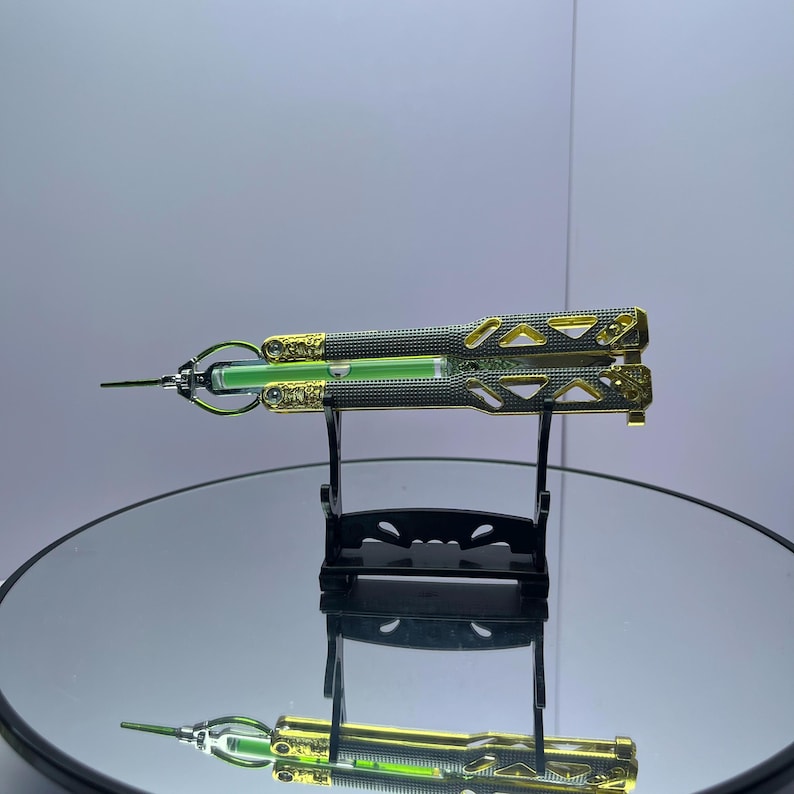 Apex Legends Octane Heirloom Replica: Metal Trainer Knife - Etsy
