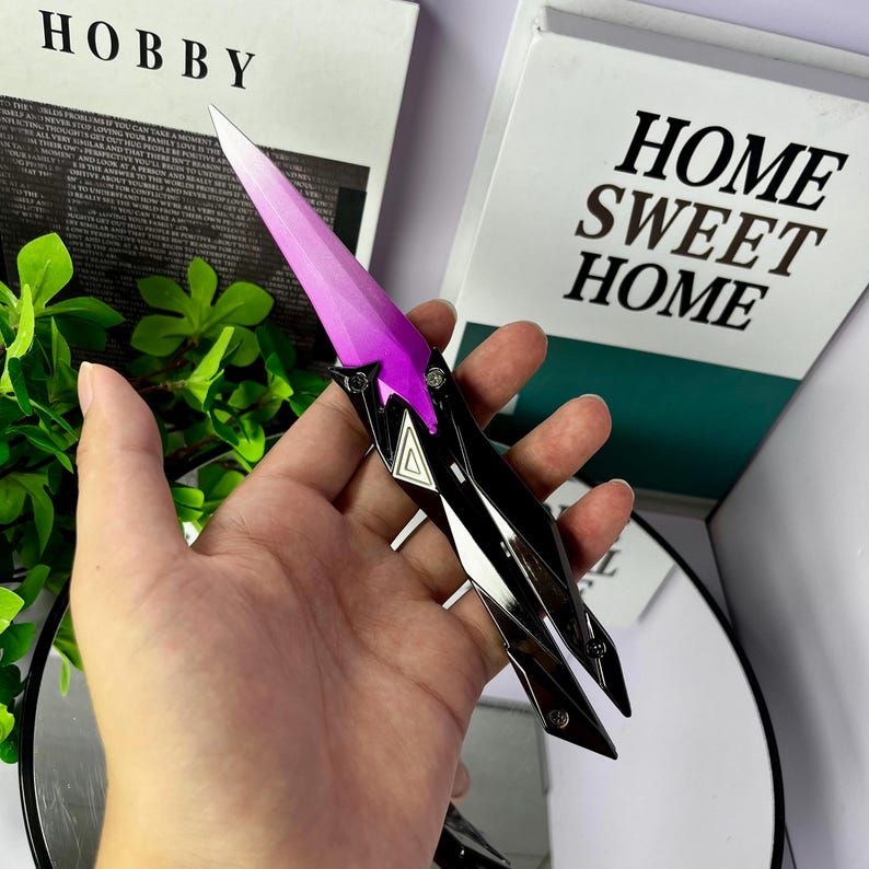 Valorant Singularity Butterfly: Metal Trainer Knife Weapons Replica - Etsy