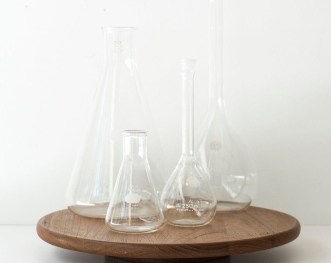 Vintage Pyrex Volumetric Flask Lab Glass Vase 1000 Ml - Etsy