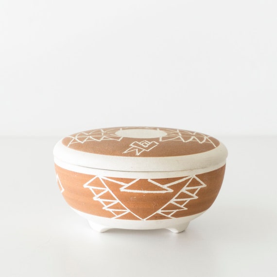Vintage Sioux Pottery Trinket Box Native American - Etsy