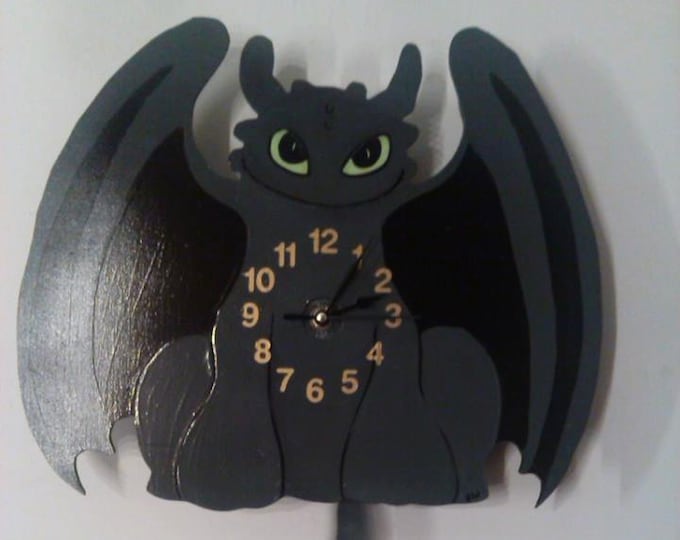 Toothless How to Train Your Dragon Pendulum Clock for Childrens Bedroom ...