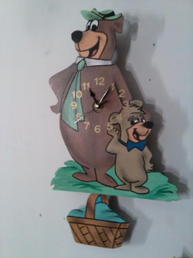 Vintage Yogi and Boo Boo Pendulum Clock With Swinging Picnic Basket - Etsy