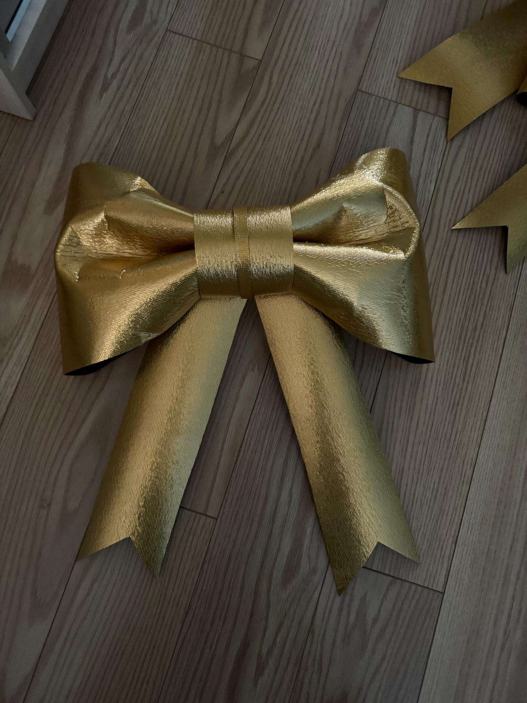 Giant Gold Waterproof Bow: Holiday Car and Door Decoration (60cm) - Etsy