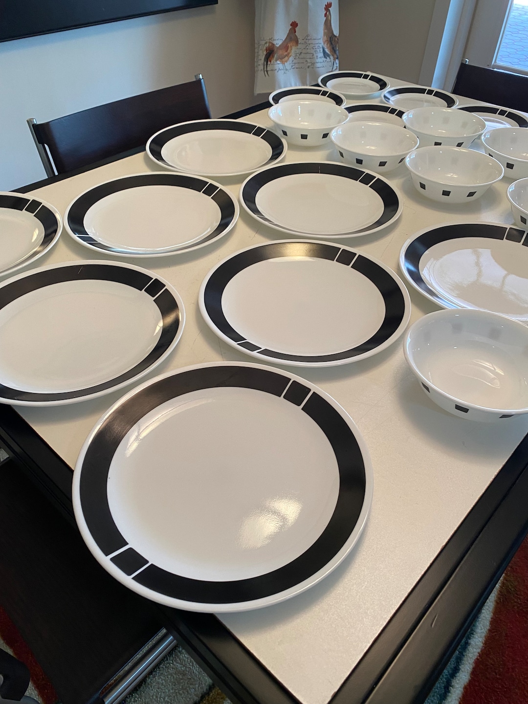 Corelle Dinnerware Set: Discontinued Urban Black & White Pattern - 23 ...
