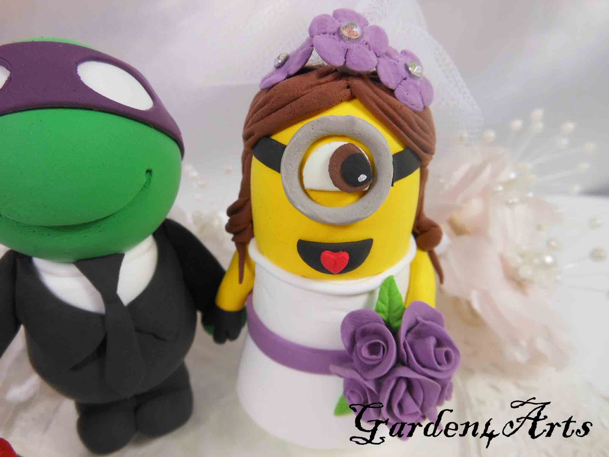 Minion Wedding Cake Topper