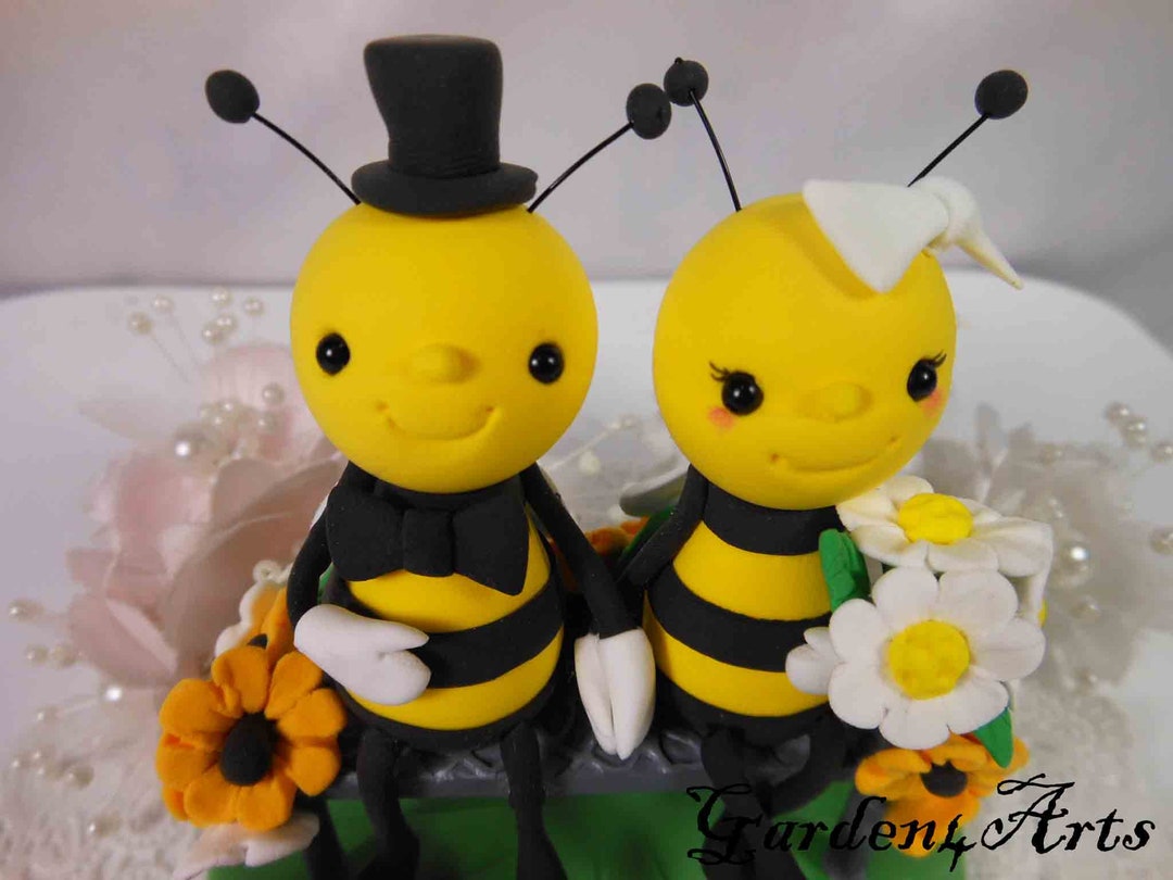 Customize Bee Love Wedding Cake Topper-- HAND HOLD HAND -- Floral Bench ...