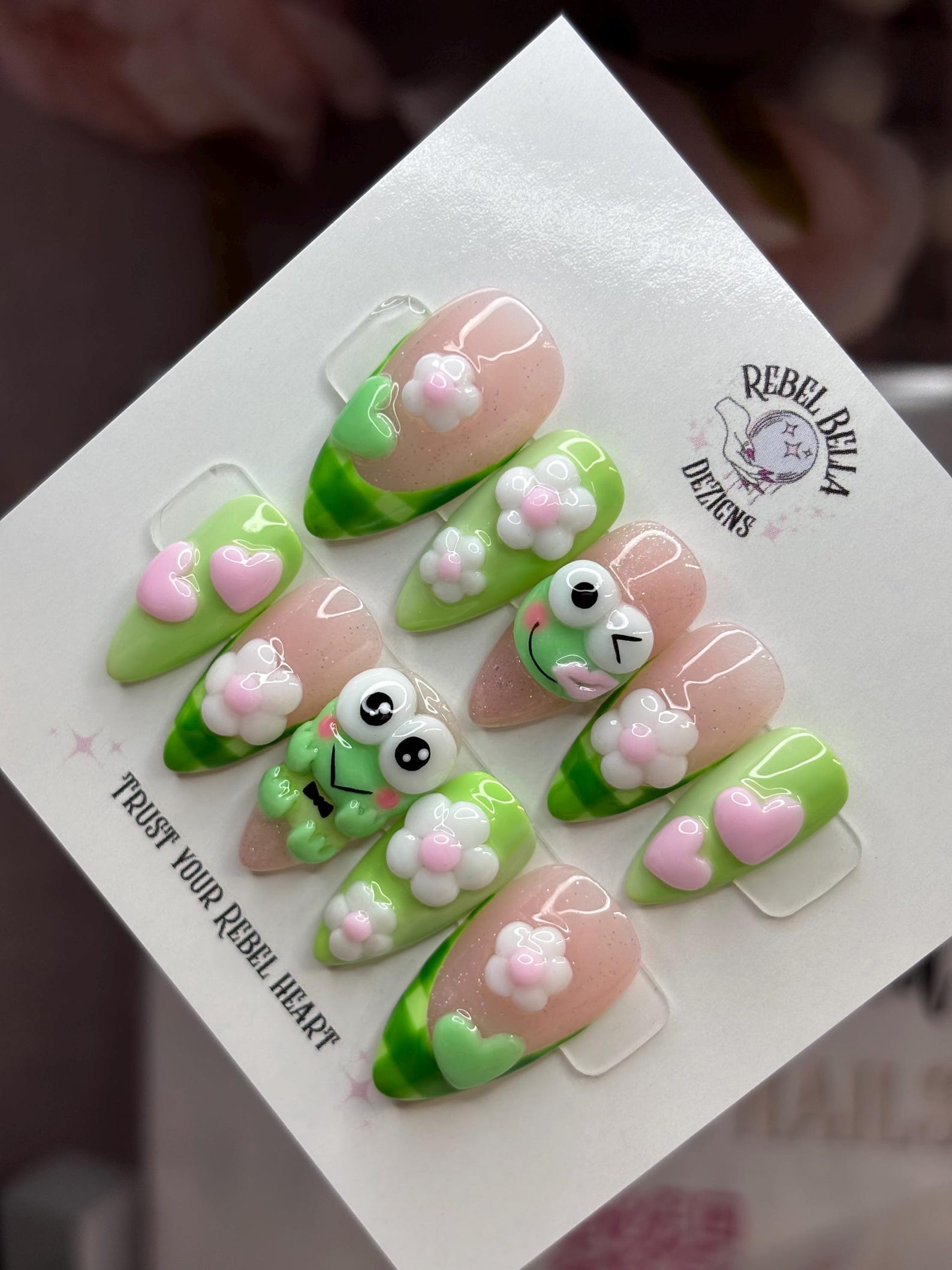 Custom Hand Painted Sculpted Frog Press on Nails / Froggy Nails / Cute ...