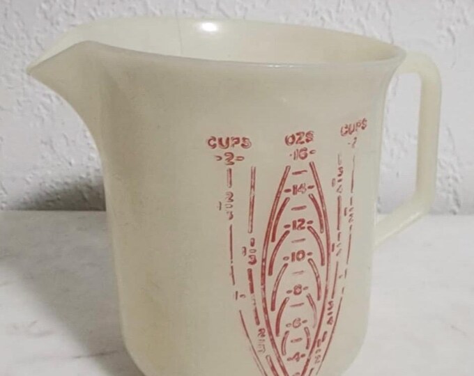 Vintage Tupperware 2 Cup Measuring Cup - Etsy