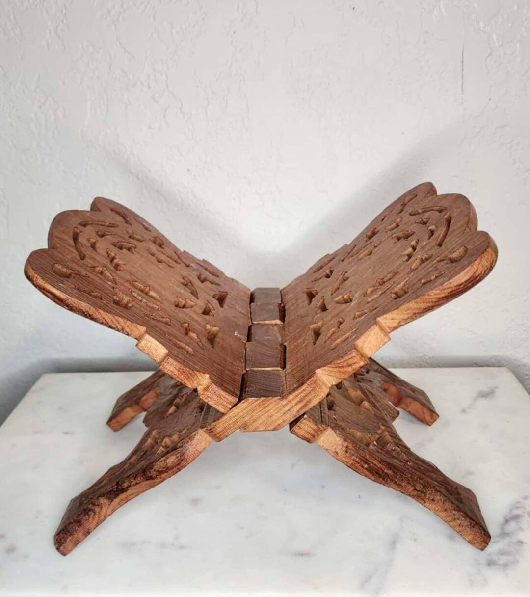 Vintage Carved Wood Tabletop Book Stand - Etsy