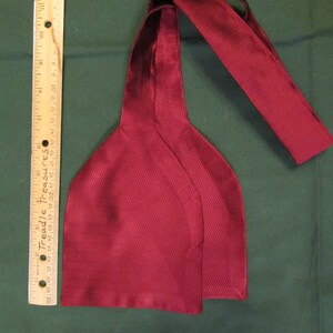 Windsor Style Cravat - Burgundy Silk Necktie - for Civil War Era ...