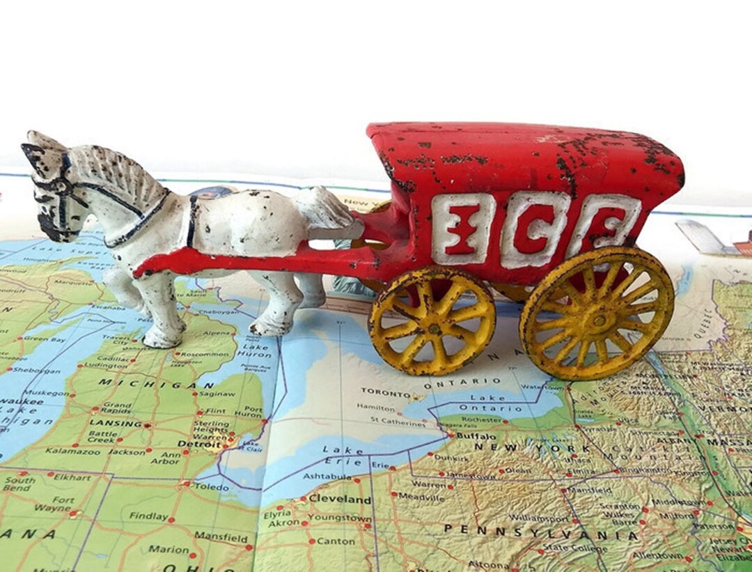 Vintage Ice Wagon and Horse/ Cast Iron Antique Reproduction Toy ...