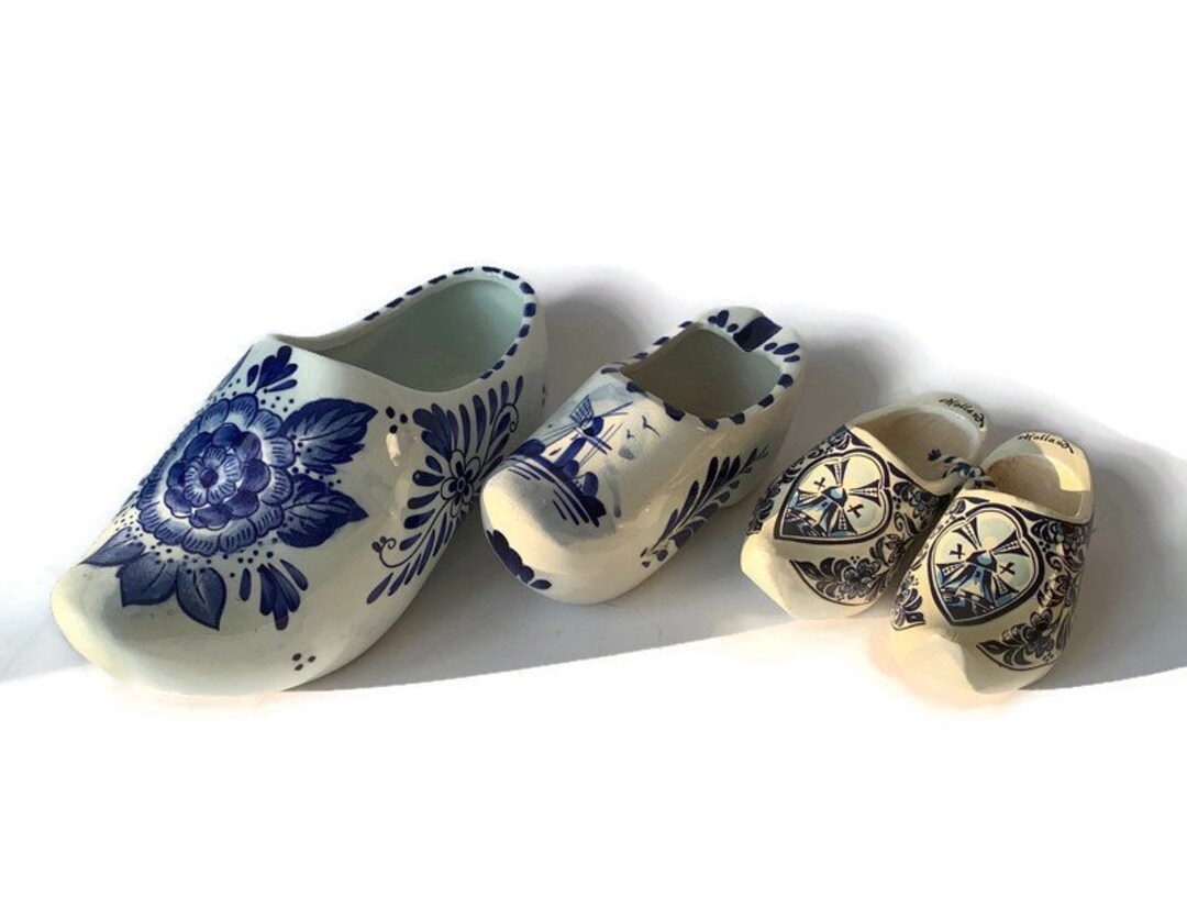 Four Delft Shoes/ Vintage Dutch Wooden Shoes/ Large Delft China Blue ...