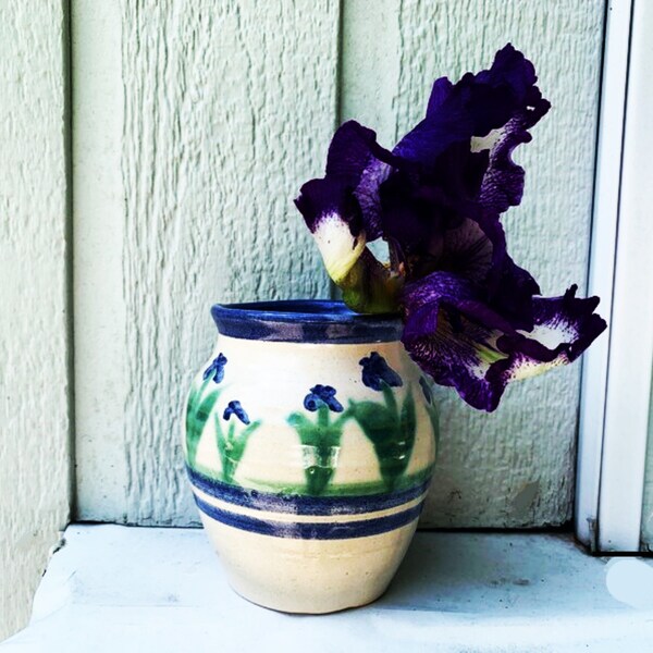 Iris Vase - Etsy
