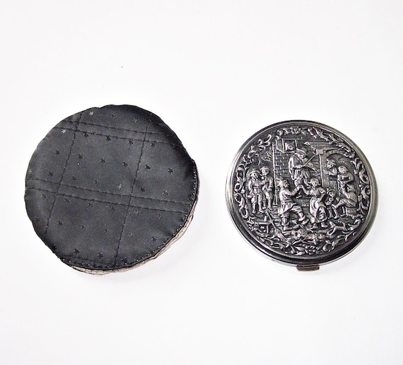 Antique Pewter Face Powder Compact / High Relief Danc… - Gem