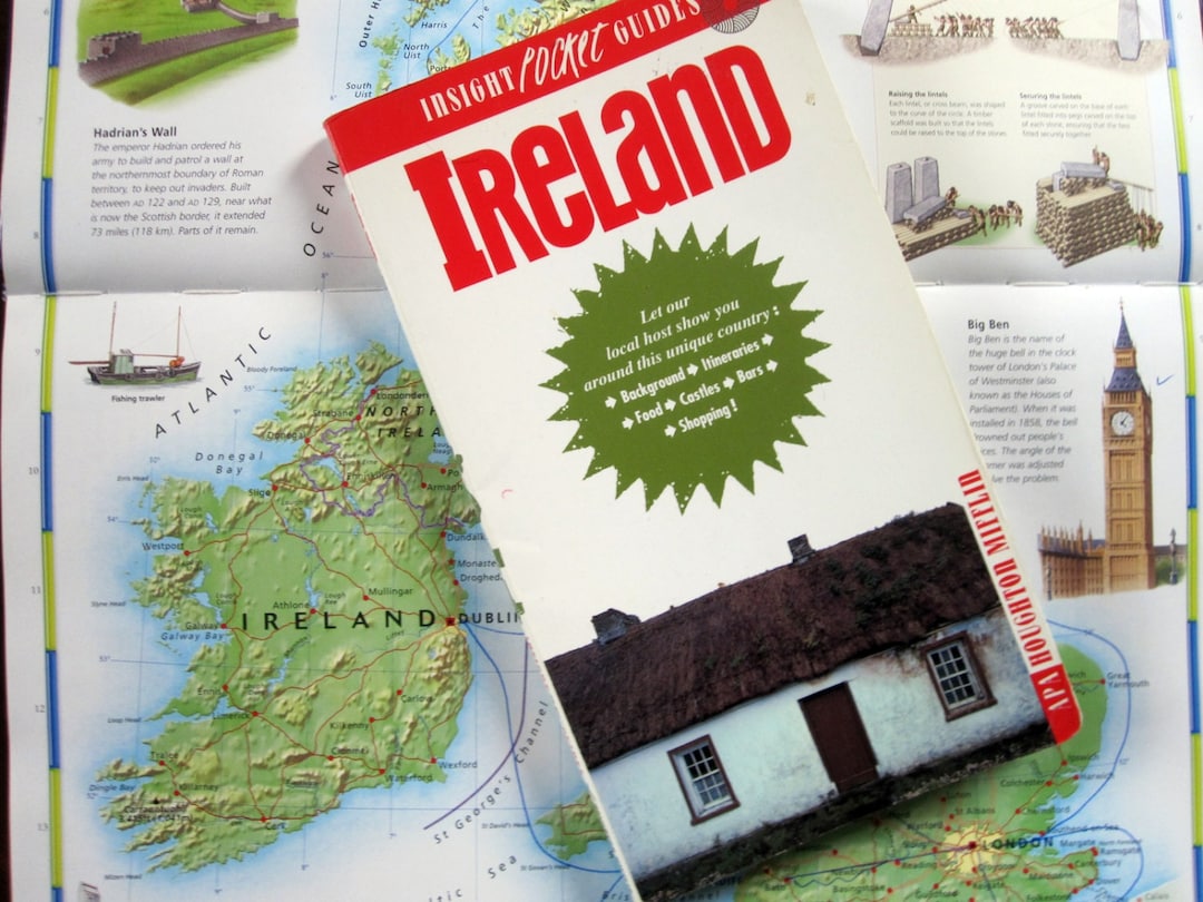 Ireland Travel Guide - an Insight Pocket Travel Guidebook/ European ...