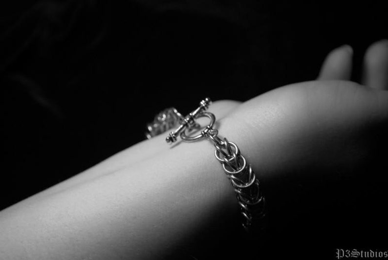 Box Chain or Queens' Link Bracelet Chainmail - Etsy