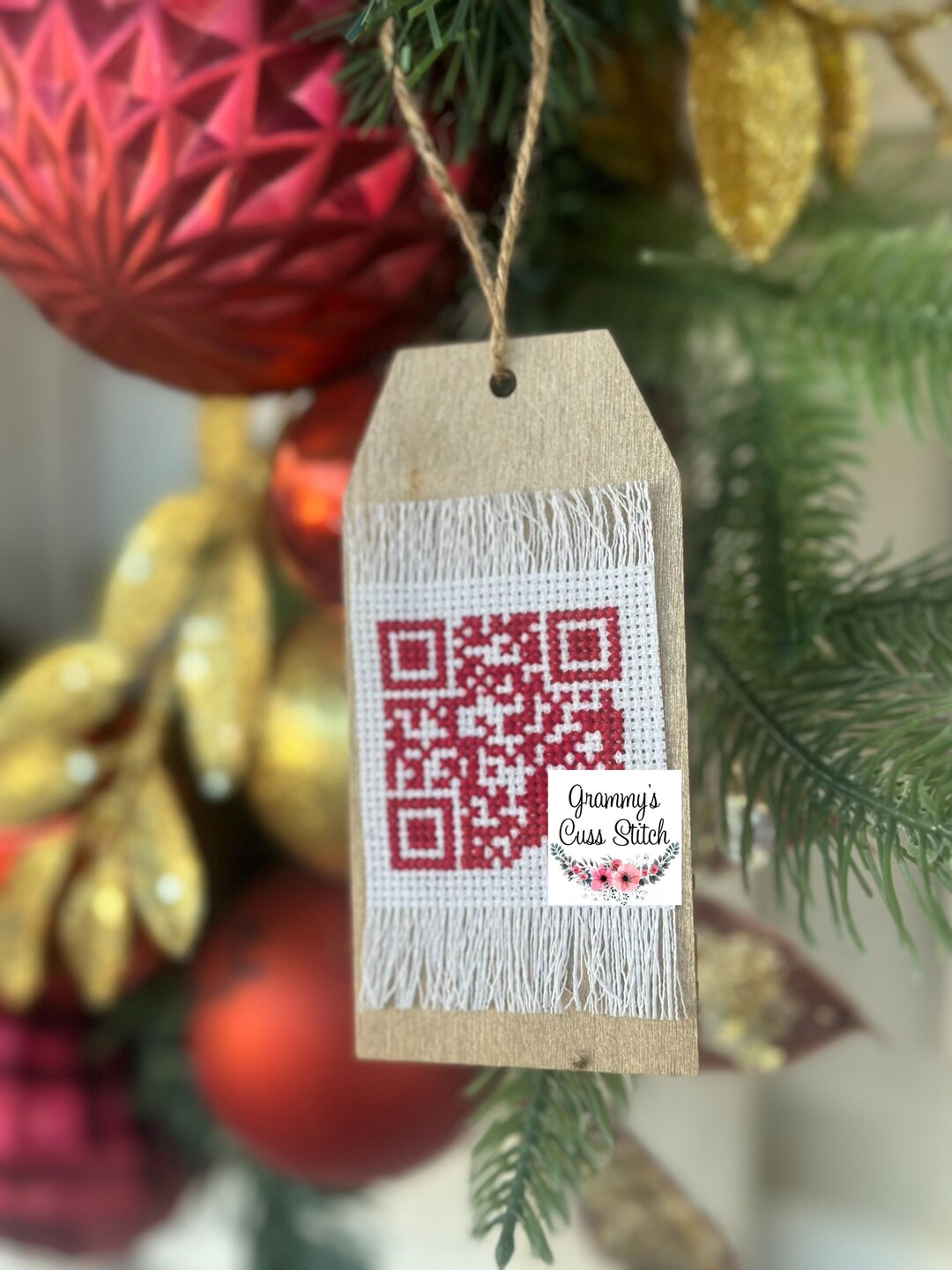 Wishing You a Merry Christmas QR Code, Modern Cross Stitch, Present Tag ...