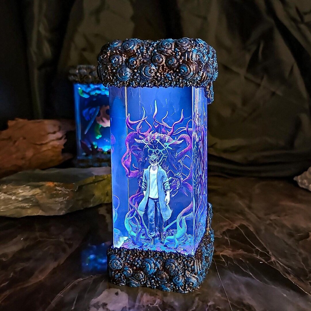 Sung Jinwoo Solo Leveling Handmade Epoxy Resin Lamp, Resin Art, Custom ...