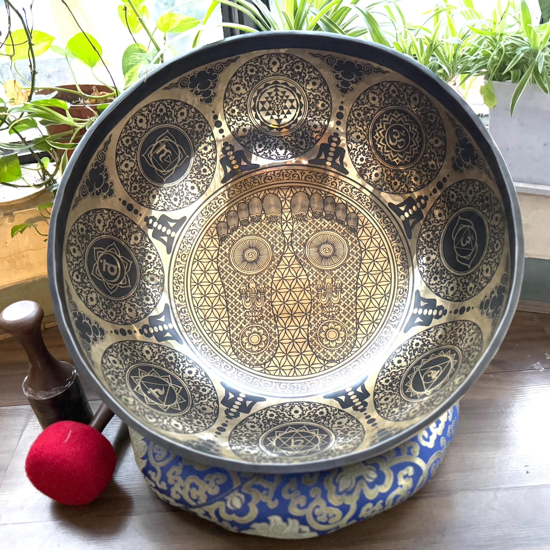 Extra-large Premium Hand-hammered Buddha Foot Singing Bowl – Tibetan ...