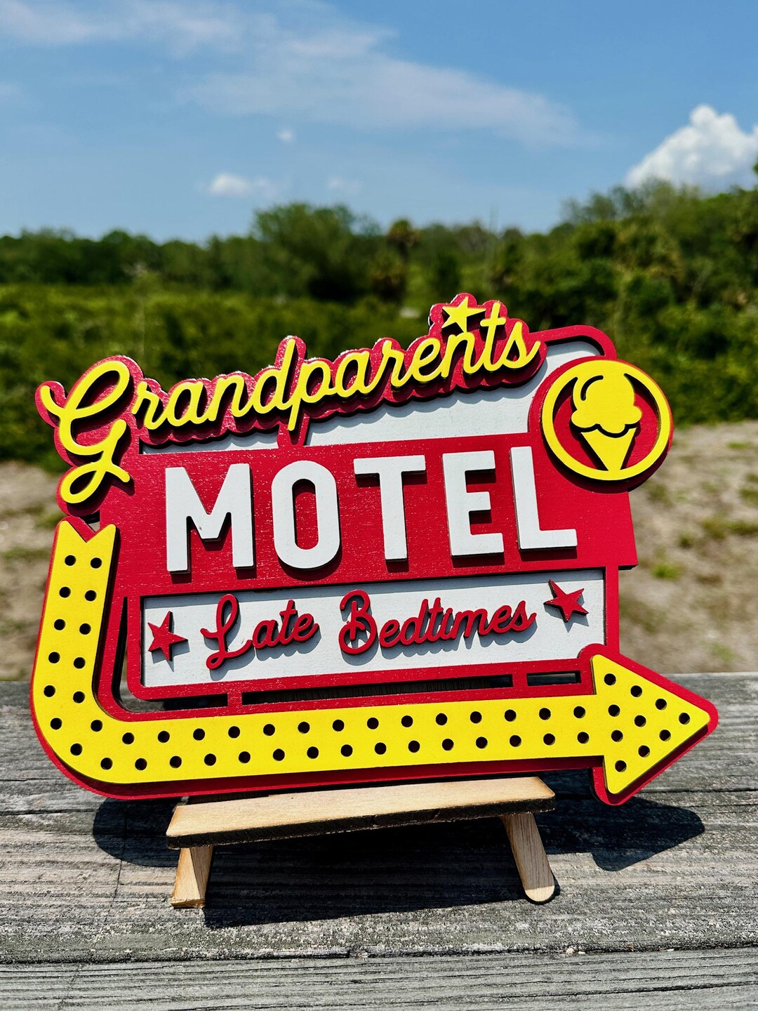 Grandparents Motel Sign: Retro Wall Hanging, Funny Grandparent Gift - Etsy