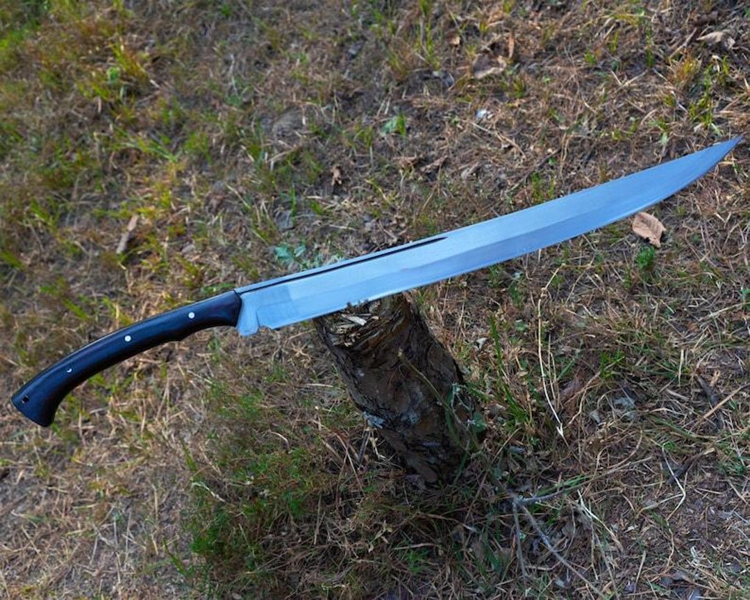 Scorpion Sword – A Tribute to Exotic Artistry and Craftsmanship ...