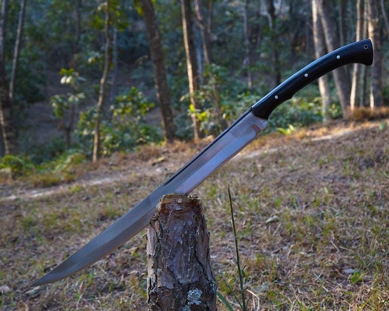 Scorpion Sword – A Tribute to Exotic Artistry and Craftsmanship ...