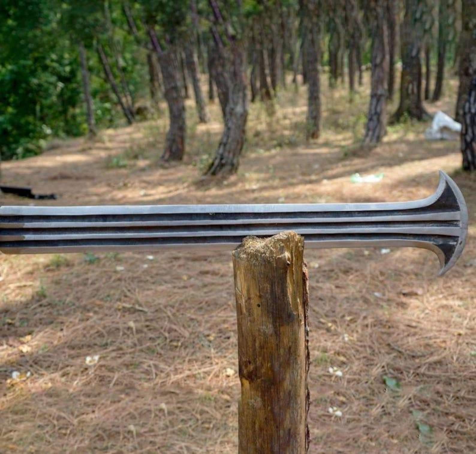 Handmade Konda Ikakalaka Sword: Functional 5160 Carbon Steel, 38 ...