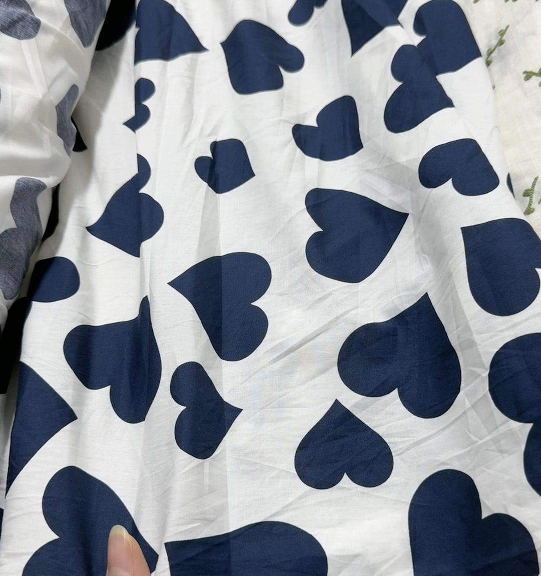 Heart Print Cotton Fabric – 60s Combed Poplin, Lightweight Soft Cotton ...