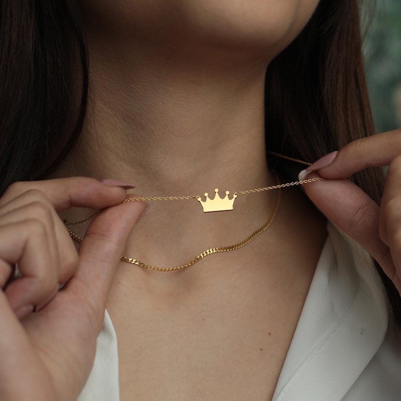 Dainty Crown Necklace: Sterling Silver, Rose Gold, or 18K Gold - Etsy
