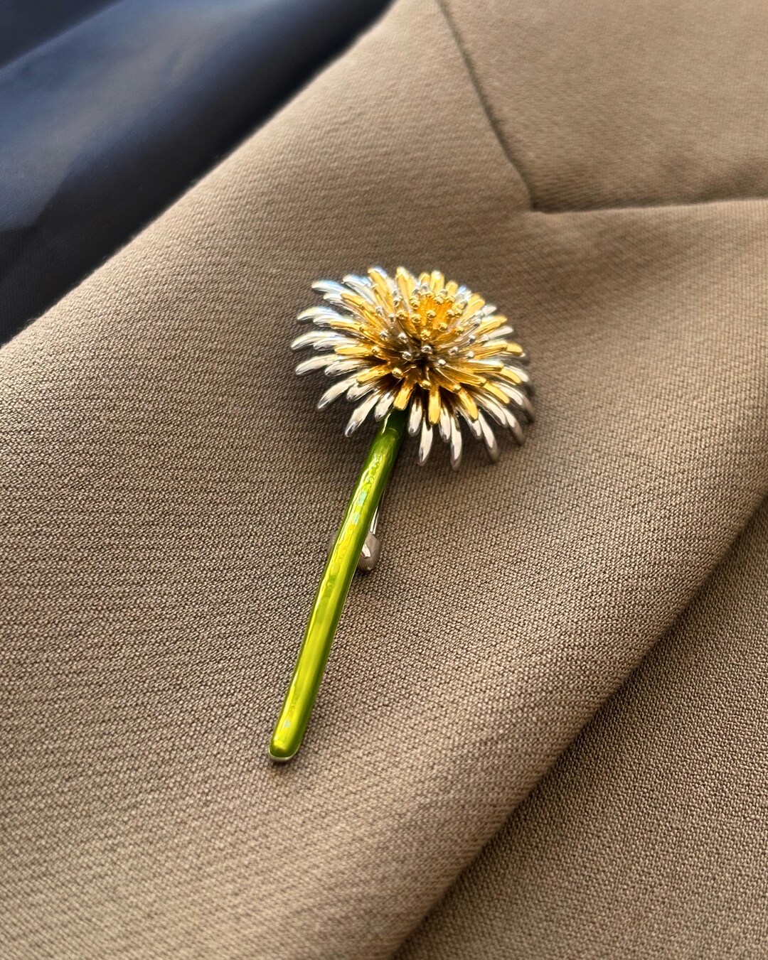Dandelion Flower Brooch • Silver Gold Two-tone Vintage Pin • Botanical ...