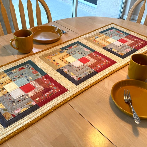 Quilted Table Runner Pattern Random Windows Table Runner | Etsy Canada