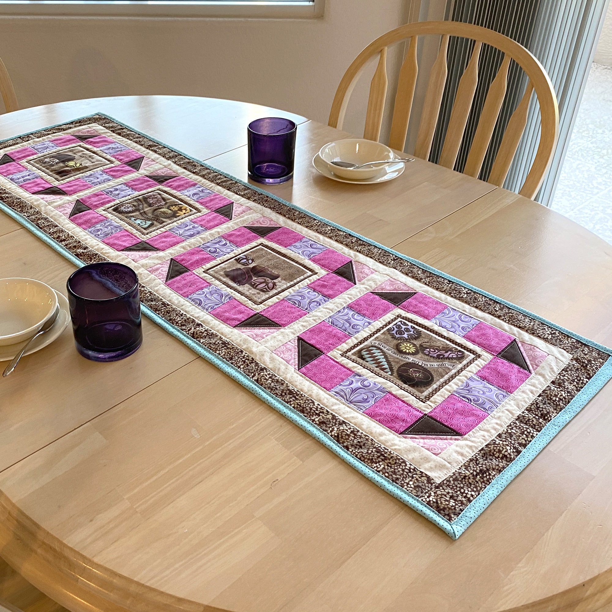 Fancy Windows Quilted Table Runner - Tulip Square Pattern #584 ...