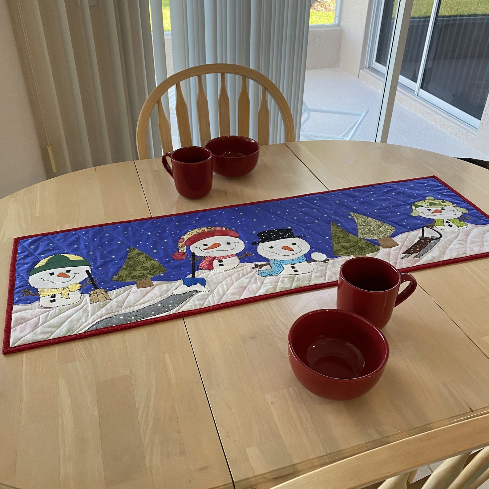 Snowman Table Runner Pattern: Appliqué Quilted Design (mailed Paper ...